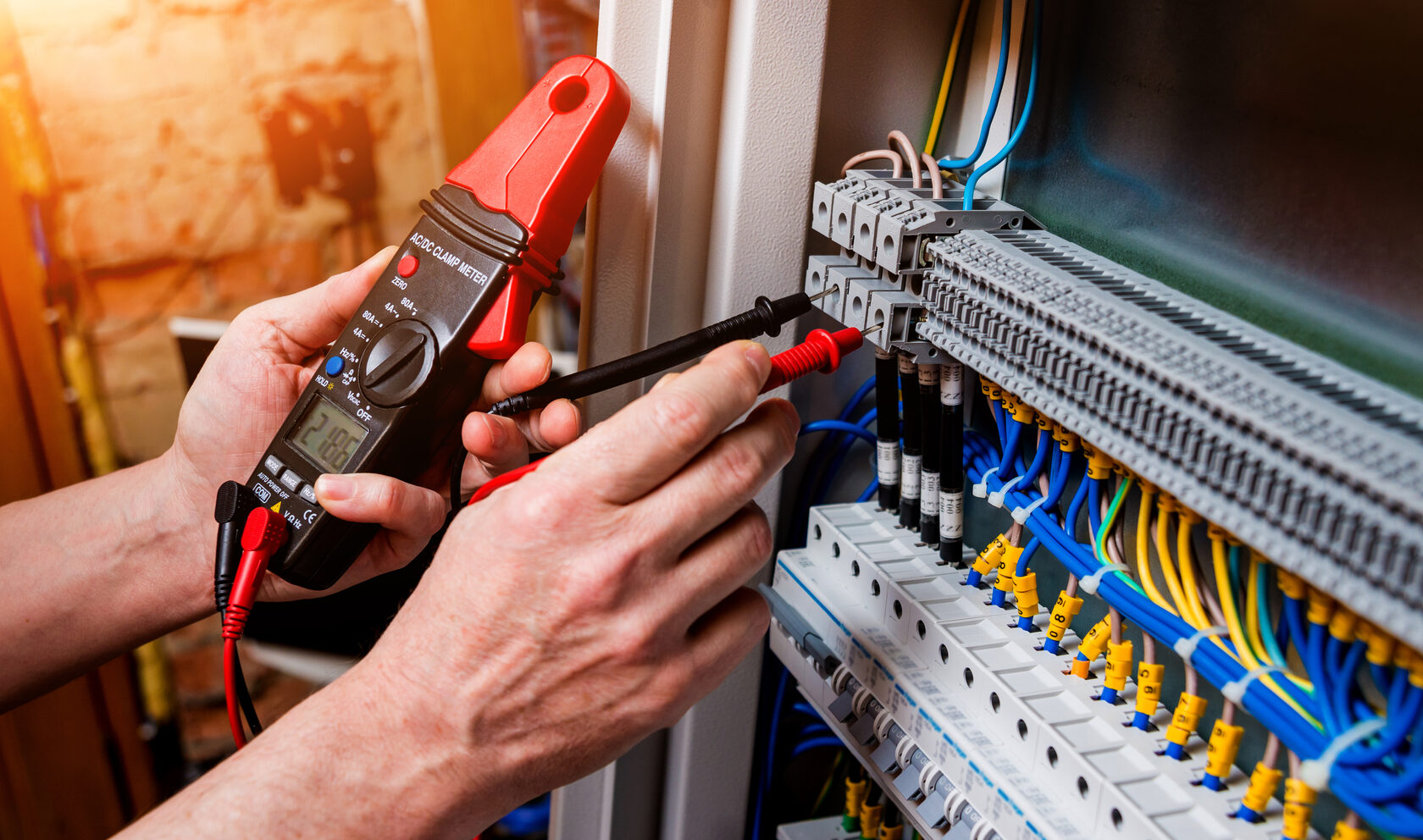 #1 Electrical Services | Vancouver, WA | VDC Builders Inc